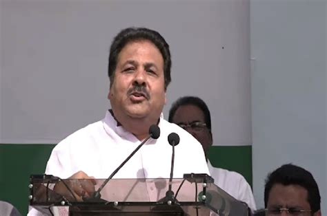 Congress Mp Rajeev Shukla Shows Mirror To Central Govt During Sankalp