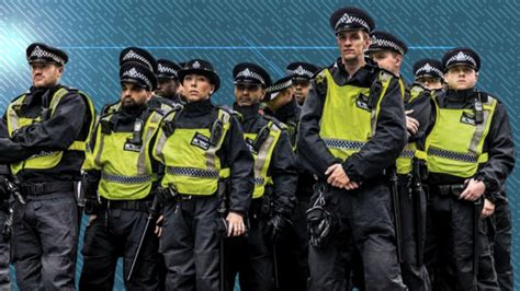 Uk Police Arrest Over 1000 In Connection To Protests Following