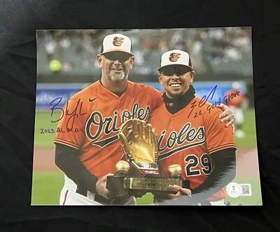 Brandon Hyde And Ramon Urias Signed 8x10 Photo Baltimore Orioles Beckett