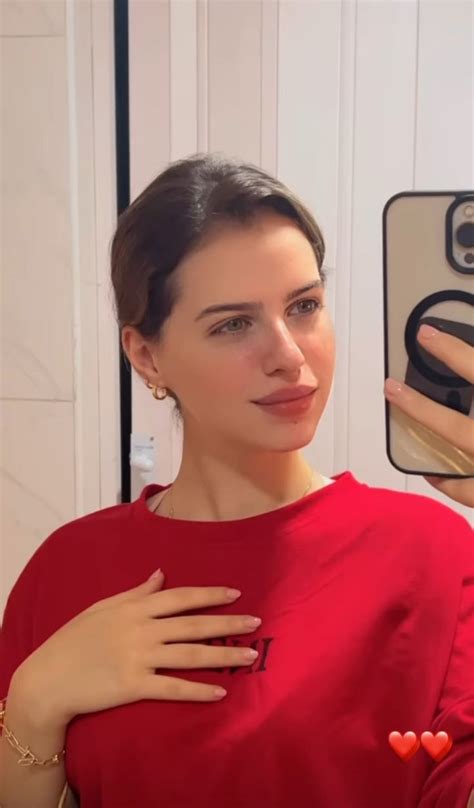 ボード「لين محمد」のピン【2024】