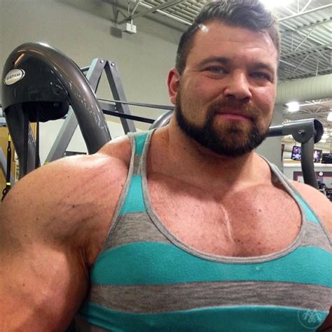 Mike Zylstra Looks Amazing Bulked Up With A Beard Hes Growing Into One Hot Muscle Daddy