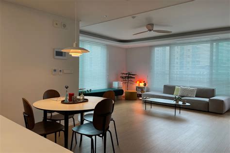 톤온톤 무드의 신혼집 인테리어 With 반려견 라이프스타일 슈퍼앱 오늘의집