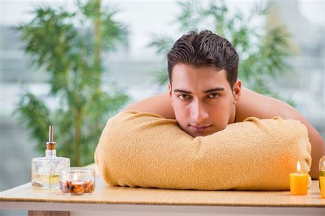 Premium Photo Man During Massage Session In Spa Salon
