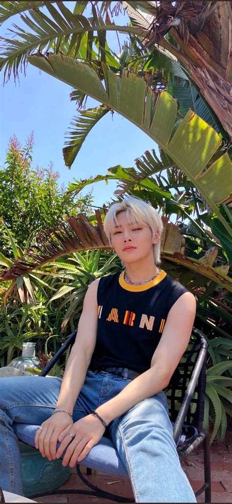 Jeongin Wallpaper Namorado Dos Sonhos Rapazes Namorados