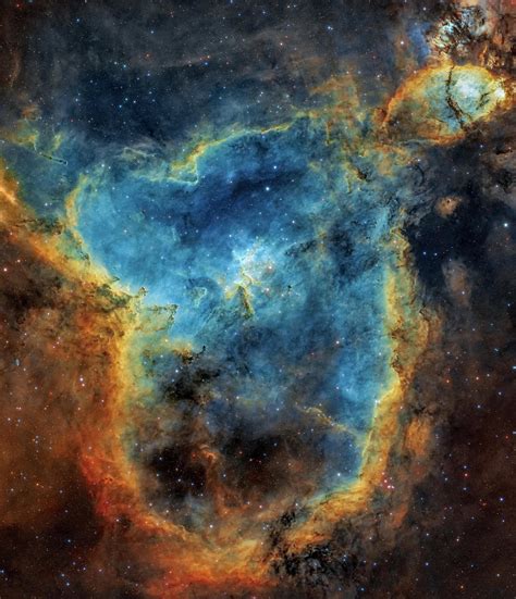 Heart Nebula In The Hubble Palette R Astronomy