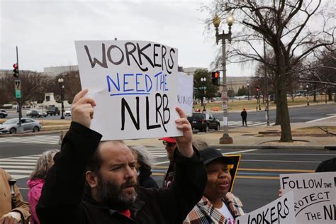 Judge Rules Trumps Unlawful Firing Of Nlrb Member Deepnewz