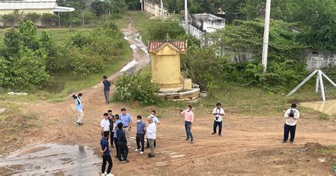 មន្ត្រីជំនាញ បានចុះណែនាំប្រជាពលរដ្ឋកុំឱ្យកាត់របងដែកលួសបន្លាសុវត្ថិភាព ដើម្បីចេញ