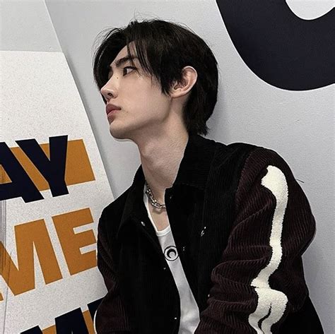 Pin De Kure En Sunghoon Novios Que Guapo