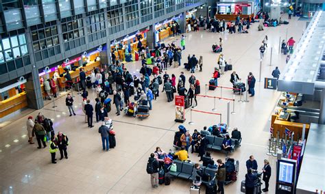 Am Hamburger Flughafen Wird Gestreikt MOPO