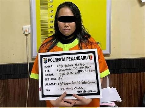 Pesan Psk Di Michat Pemuda Pekanbaru Diperas Hingga Rp Juta