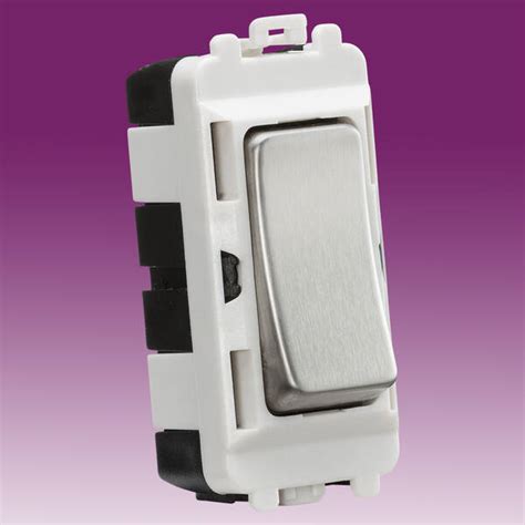 Sf Brushed Chrome Grid