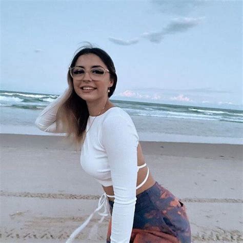 Lilith Cavaliere Tiktok Star Wiki Biography Age Height Weight