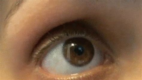 Tearing Big Brown Eyes Natural Hd Extreme Close Up Lydias Naughty Fetish Close Ups Clips4sale