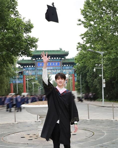 Lin Yi สามีในอนาคต นักแสดง แฟชั่นผู้ชายเกาหลี