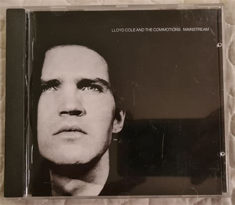 Se Produkter Som Liknar Lloyd Cole And The Commotions På Tradera