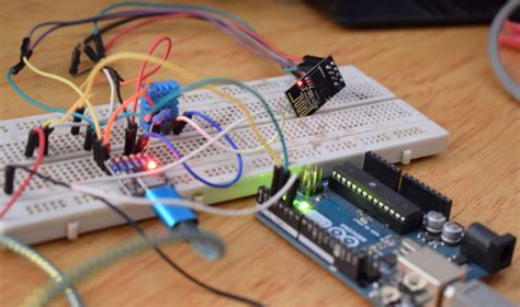 Using Thingspeak To Build A Simple Weather Station With ESP Wifi Module And Arduino