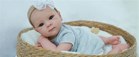 Amazon Com Wooroy Realistic Reborn Baby Dolls Inch Lifelike Silicone Baby Girl With Full