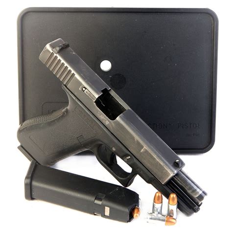 Deactivated Glock 17 Generation 2