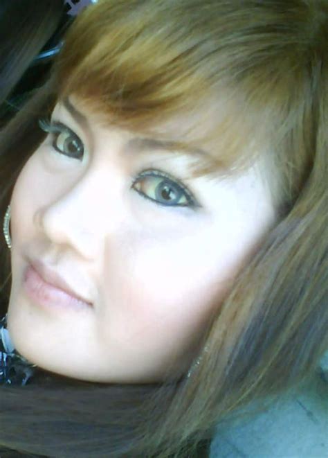 Kumpulan Foto Abg Tante Butuh Brondong