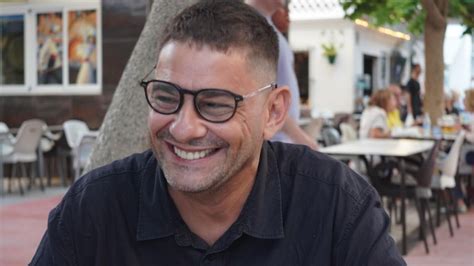 Javier Benítez Poeta Javier Benítez “la Inteligencia Artificial Nunca Tendrá La Capacidad De