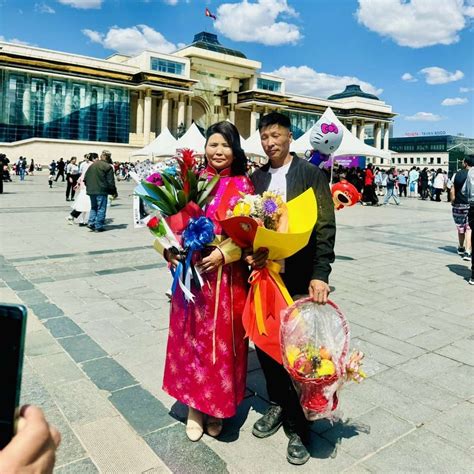 Үзмэрч С Баярцэцэг Дээрхийн заяа ТББ Хүнд хэтэрхий олон бодол маш их