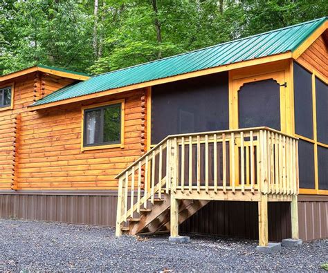 Yogi Bear™ Deluxe Cabin Jellystone Park Milton Pa