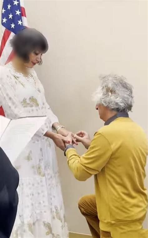 جشن عروسی مضحک محسن نامجو به سبک غربی زیر پرچم آمریکا