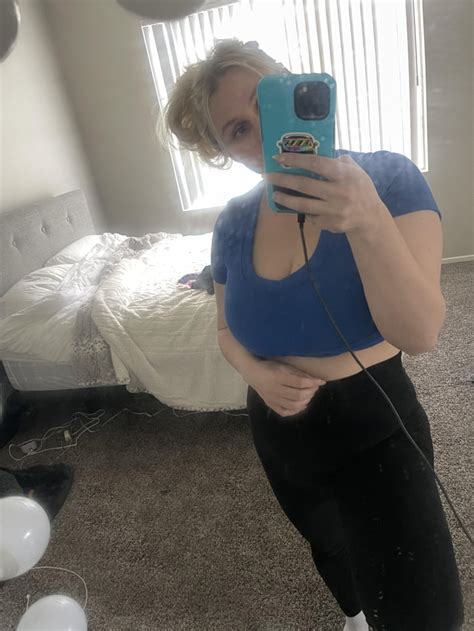 Too Tight… Doesnt Fit 9gag