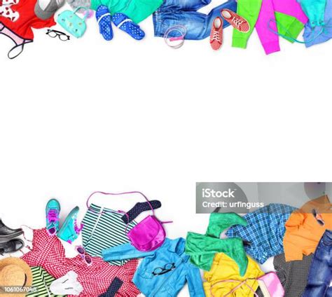 의류입니다 남자 여자 어린이 흰색 배경에 고립에 대 한 옷 구성 구도에 대한 스톡 사진 및 기타 이미지 구도 귀여운 누워