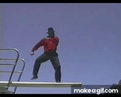 Michael Jackson Funny Dance On Make A 