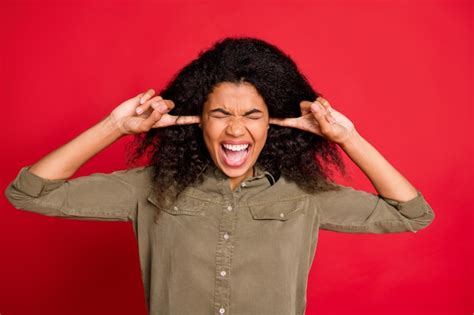 Premium Photo Portrait Of A Cute Girl Screaming