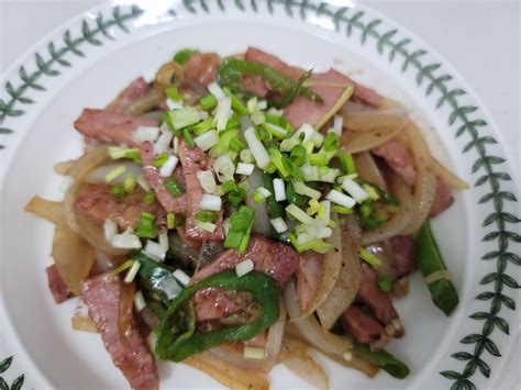 베이컨 양파볶음 레시피