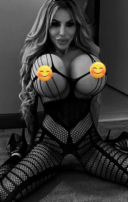 Tw Pornstars Danielle Derek Pictures And Videos From Twitter