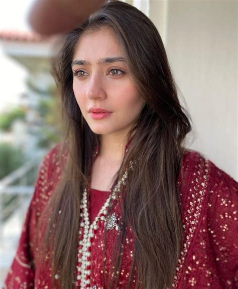 Dur E Fishan Age Husband Brother Dramas Instagram And More