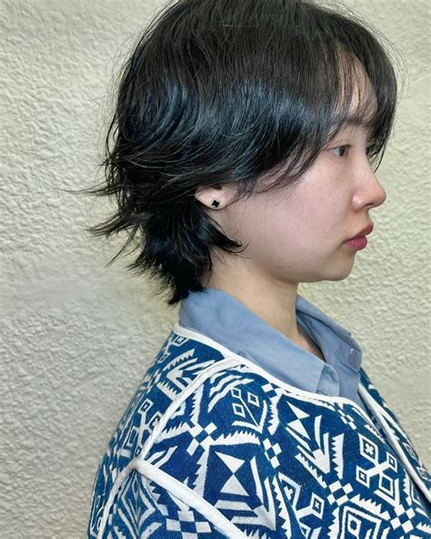 숏컷 여자숏컷 리프컷 성형컷 유니티헤어 도림👨‍🔬 리프펌 안녕하세요 성형커트달인 도림입니다 러프하면서 자연스럽게 컬을 주고 손질할거 없이 툭툭 털어 말려주면