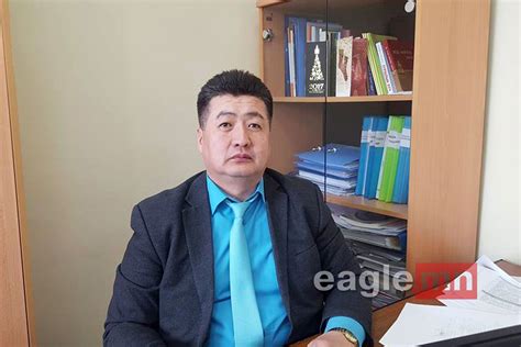 П Мөнхбат Жолооч нарт тээврийн хэрэгслийн гэрчилгээгээ заавал шинэчил гэдэг шаардлага тавихгүй