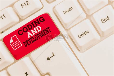 文字书写文本编码和开发商业照片展示编程构建简单装配程序白色pc键盘高清图片下载 正版图片504463557 摄图网 文字书写文本编码和开发商业照片展示编程构建简单装配程序白色pc键盘高清图片下载 正版图片504463557 摄图网