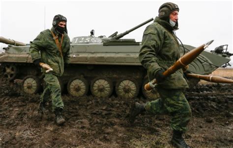 ЗС РФ зосередилися на взятті кількох міст на Донеччині британська розвідка Новости Section