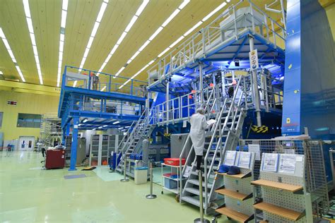 Esa Climbing Up To European Service Module 3