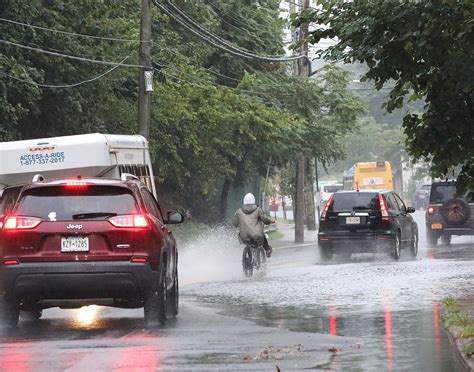 Nyc Flooding Shocking Photos Videos Record The Deluge Throughout The Day