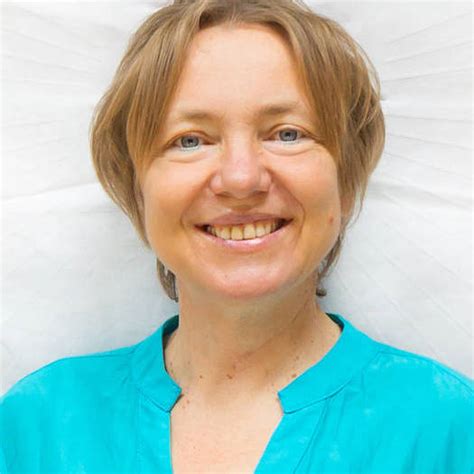 Shiatsu Praxis Mag Margit Albert · Qualified Practioner · Zertifiziert