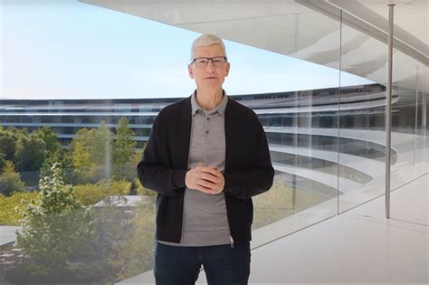 Tim Cook - Articles & Biography | Entrepreneur