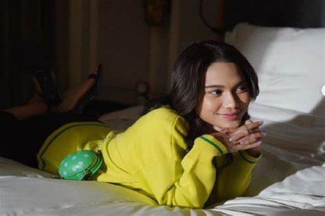 7 Artis yang Pernah Terlibat Kasus Video Syur, Nomor 5 Mirip Azizah Salsha
