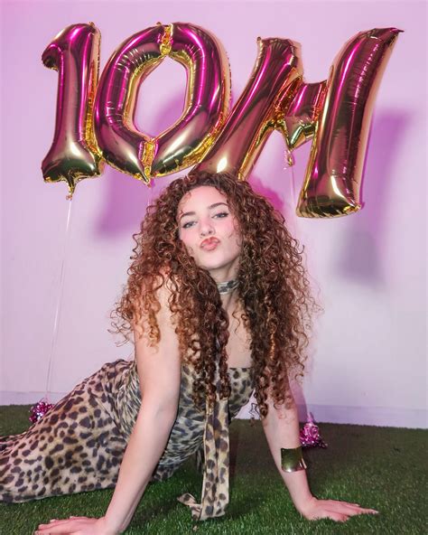 Sofie Dossi | 10 MILLION SUBS ON YOUTUBE!!!🤩Thank you to each and everyone of you who subscribed ...