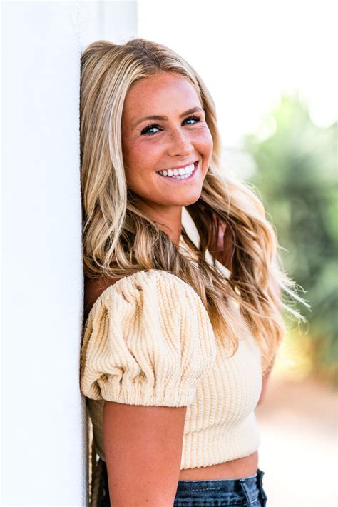 Sloane Woolwine Senior Photo Shoot Wrightsville Beach