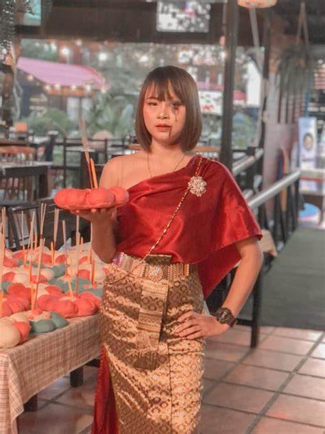 ลอยกระทง ใน วันฮาโลวีนน น น 🎃🎃🎃 ครัวสะตอ ระยอง ซีฟู้ด