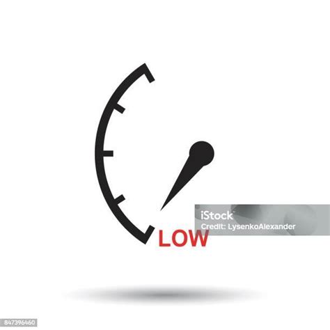 속도계 타코미터 연료 낮은 레벨 아이콘입니다 흰색 바탕에 평면 벡터 일러스트 레이 션 개선에 대한 스톡 벡터 아트 및 기타 이미지 개선 검은색 계기판 측정기 Istock