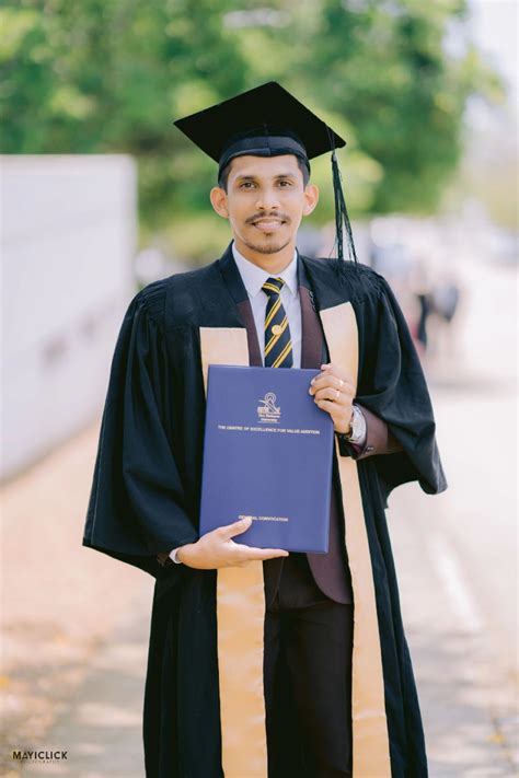 Isuru Pathirana On Linkedin Officially Graduated From Uva Wellassa