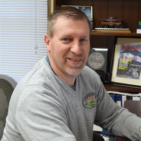 Joe Snedekers Instagram Twitter And Facebook On Idcrawl