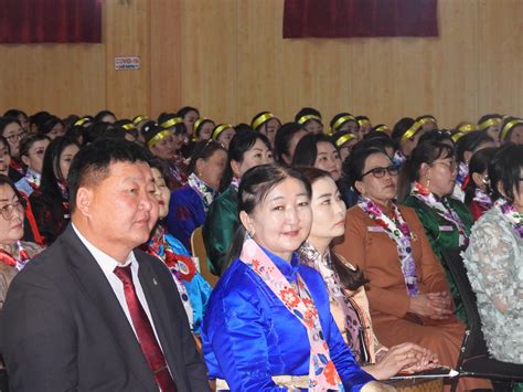 Мөнххаан сум үүсэн байгуулагдсаны 100 жилийн ойн хүрээнд сумын ИТХ ЗДТГ Эмэгтэйчүүдийн